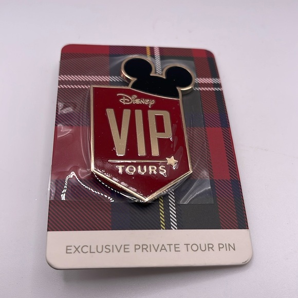 Disney | Jewelry | New 223 Walt Disney World Parks Mickey Mouse ...